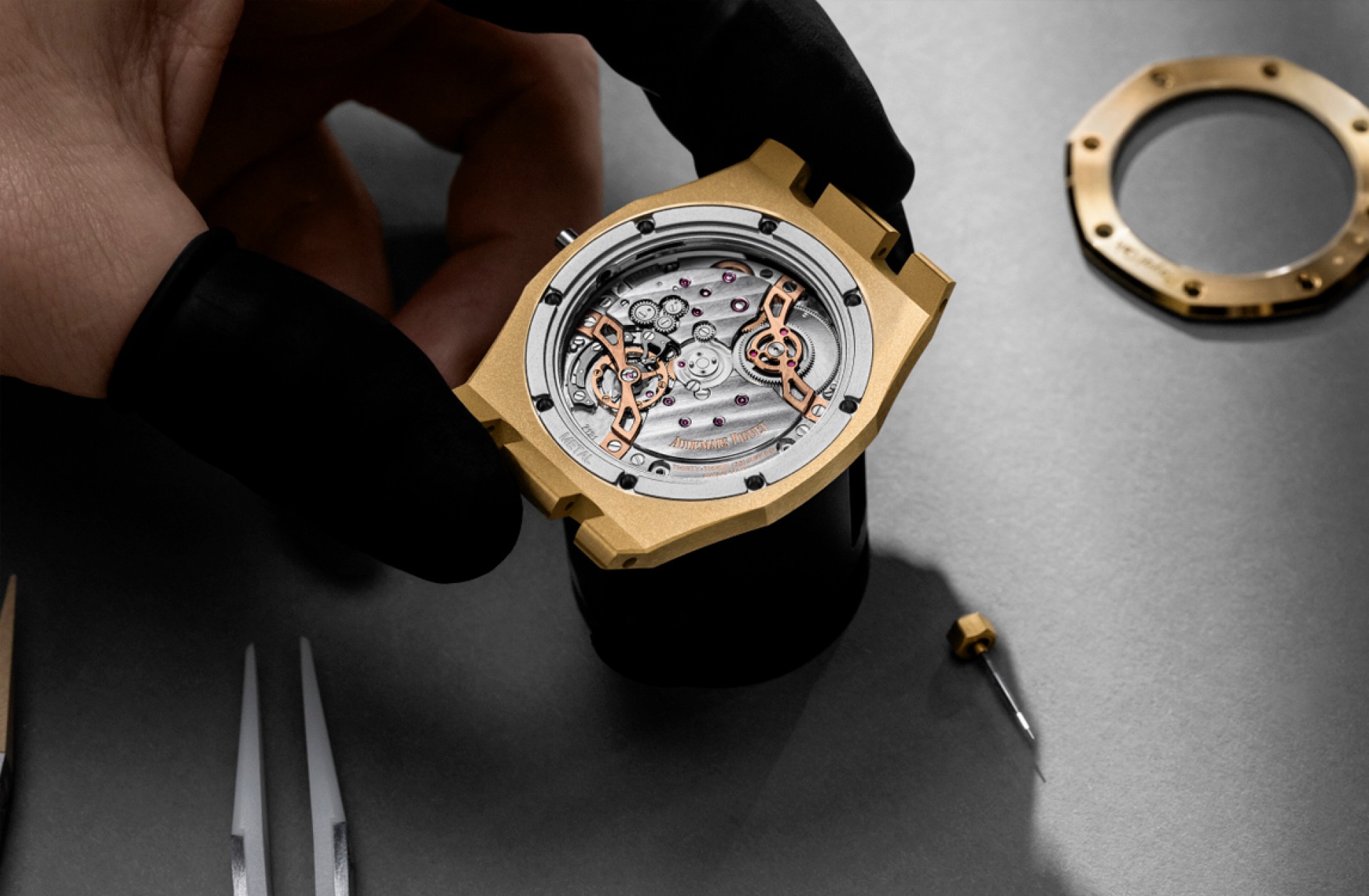 Royal Oak - 16202BA.OO.1240BA.01 - Audemars Piguet