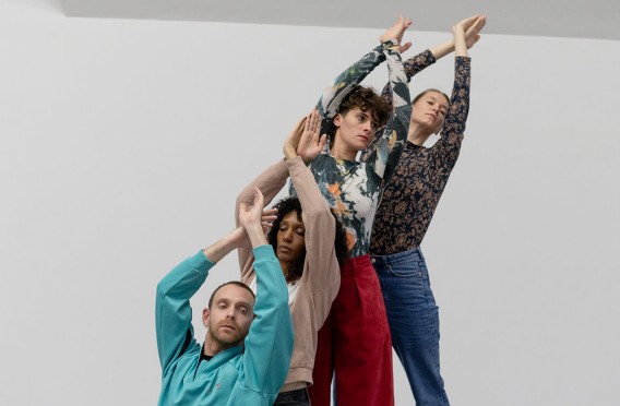 Alexandra Pirici: "Encyclopedia of Relations" presented at the ...